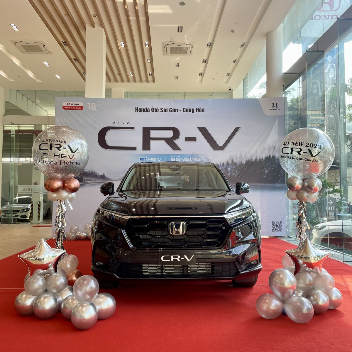 SỰ KIỆN TRƯNG BÀY XE HONDA CR-V HOÀN TOÀN MỚI tại showroom Honda Ôtô Sài Gòn - Cộng Hòa
